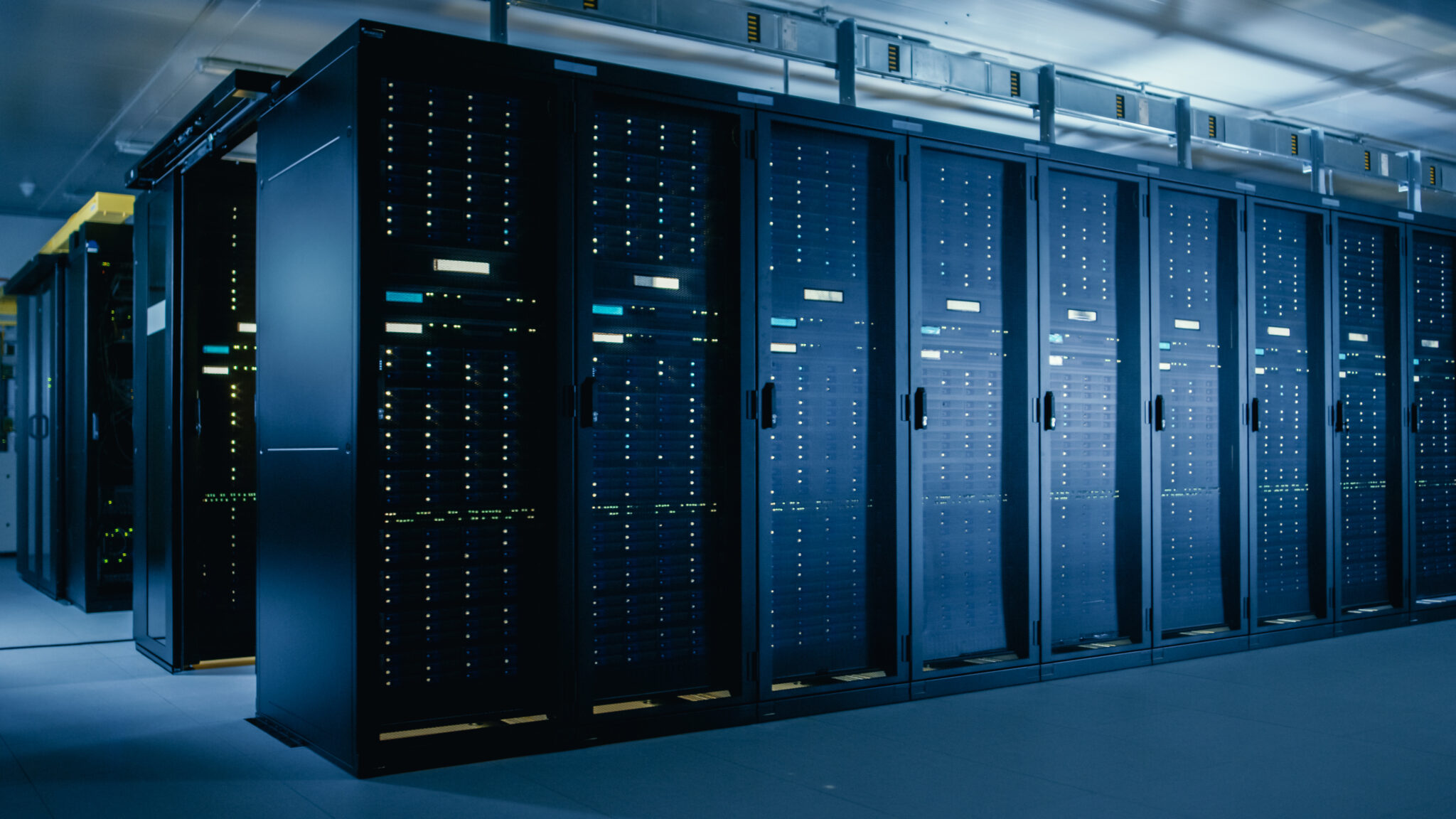 What Is a Colocation Data Center? A Solution for Cost-Effective IT ...